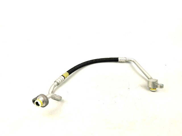 Volvo V40 AC Air Conditioning Climate Control Hose Pipe Tube Unit ...