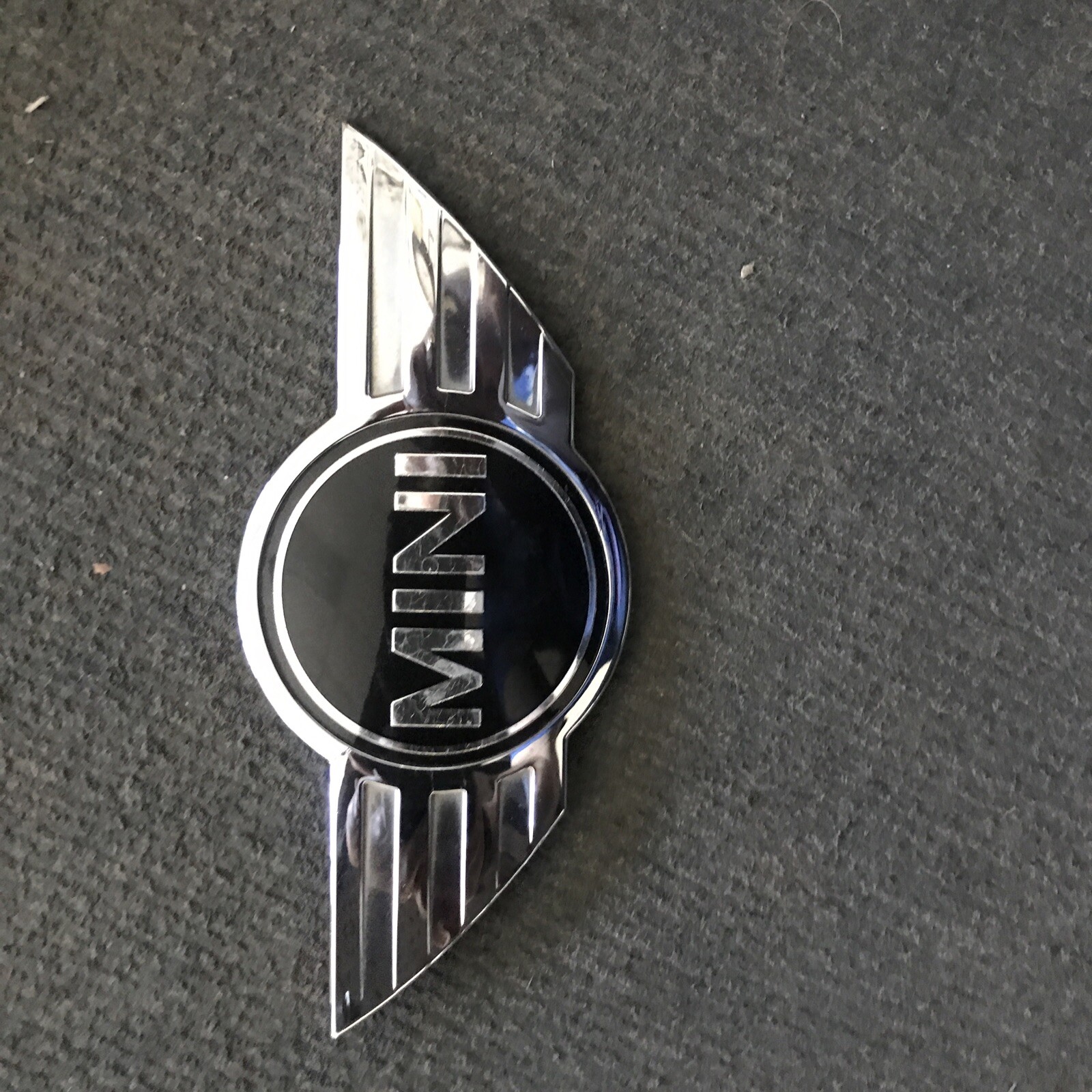 11-14 mini countryman hood emblem OEM P/N9811725.9 | eBay
