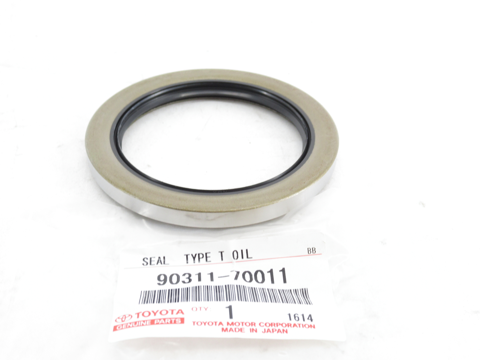 Genuine Toyota Lexus 90311-70011 Axle Hub Inner Oil Seal Frnt LX470 ...