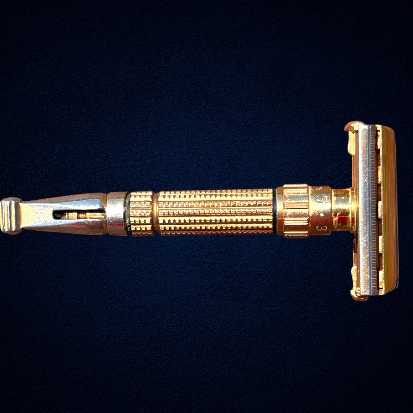 Vintage 1950s Gillette D1 Toggle Gold Razor Red Dot D-1 | eBay