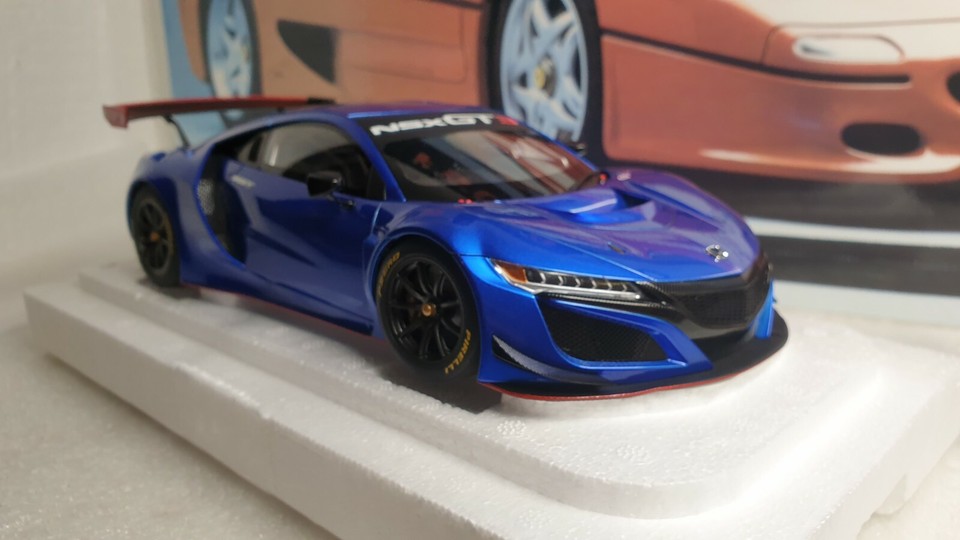 AUTOart MODELS - HONDA NSX GT3 - HYPER BLUE - 1/18 SCALE MODEL CAR ...