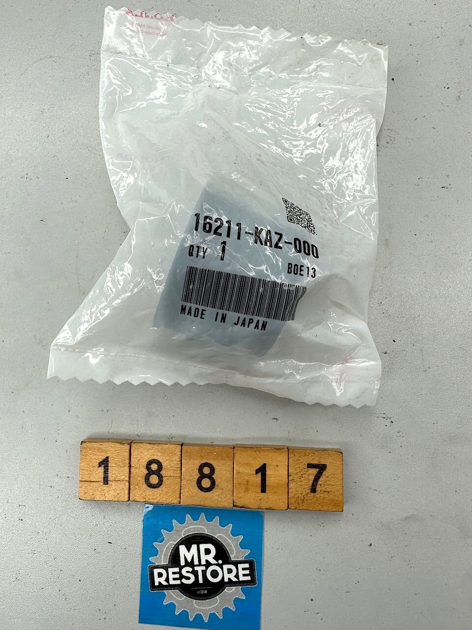 Honda CBR250RR CBR250R MC22 MC19 OEM Carb Holder Insulator 16211-KAZ ...