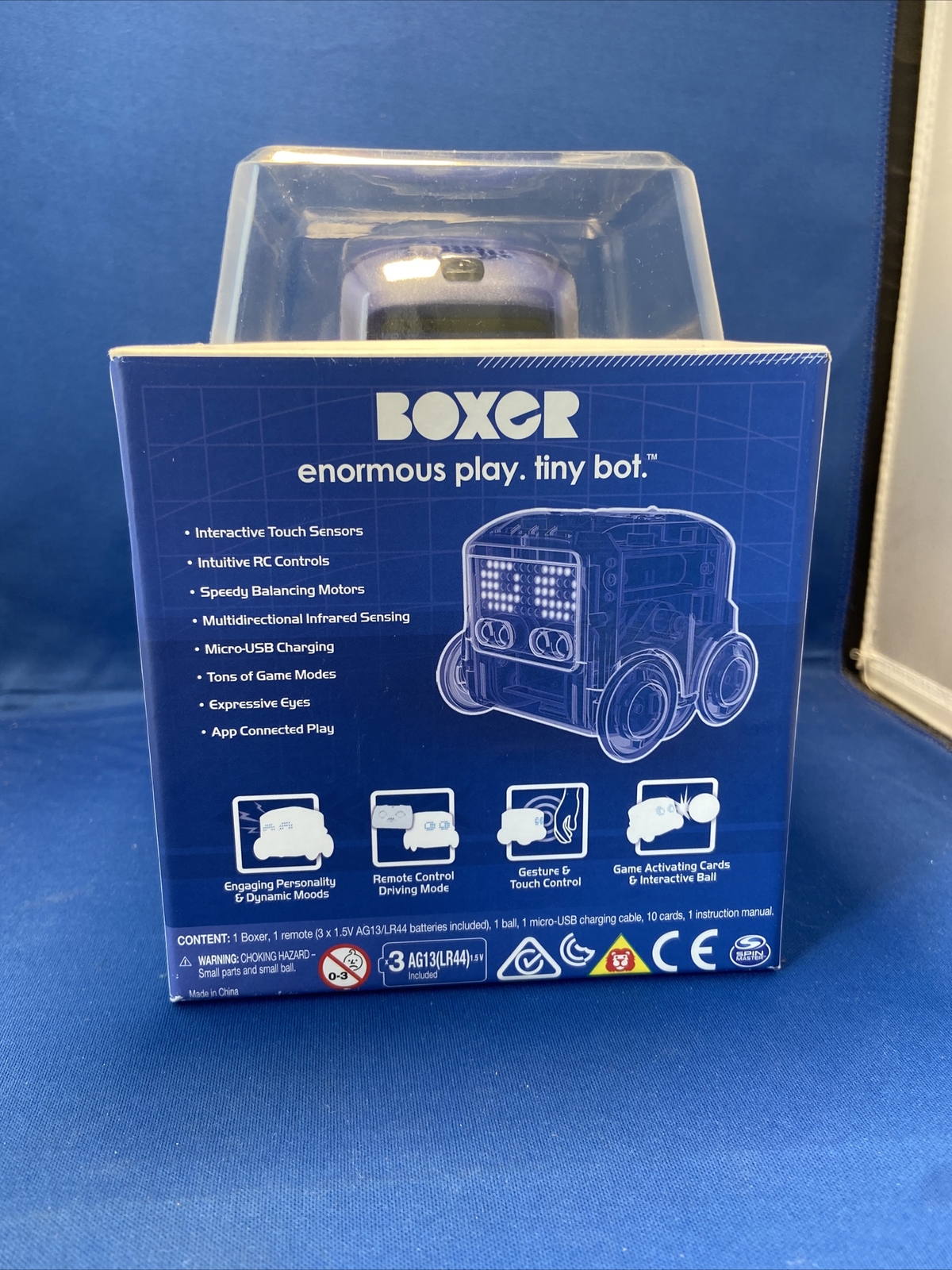 Boxer+Interactive+A.I.+Robot+Toy+With+Personality+and+Emotions+-+Blue ...