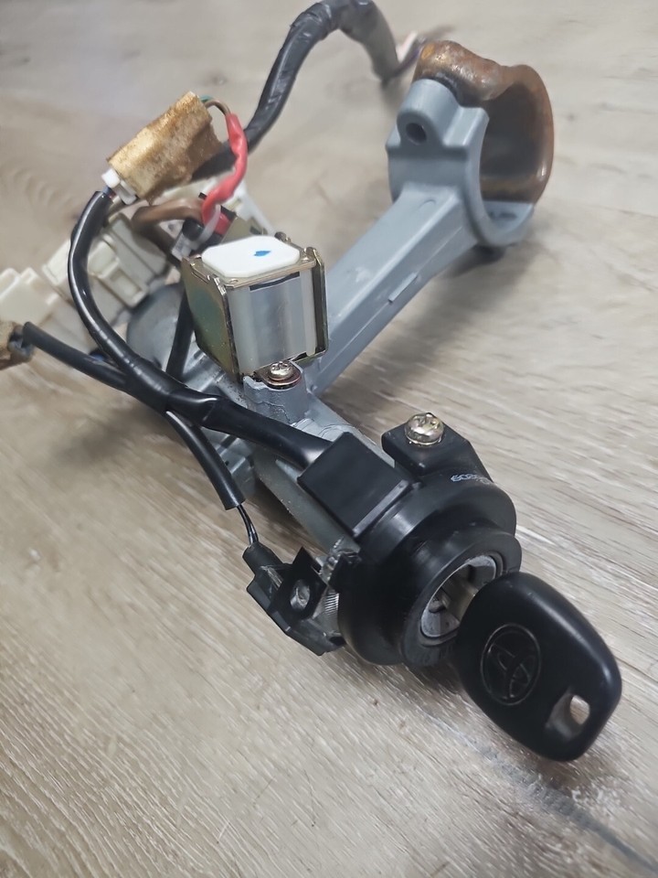 1996-2002 TOYOTA 4RUNNER IGNITION LOCK CYLINDER ASSEMBLY SWITCH 1 KEY ...