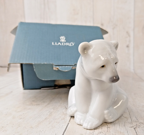 Vintage retro Lladro porcelain figure Seated White Polar Bear model ...