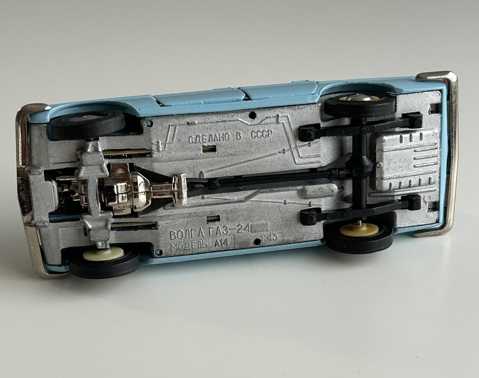 1978 Russian Soviet USSR Car Model 1:43 Volga Gaz 2401 A14 Blue ...
