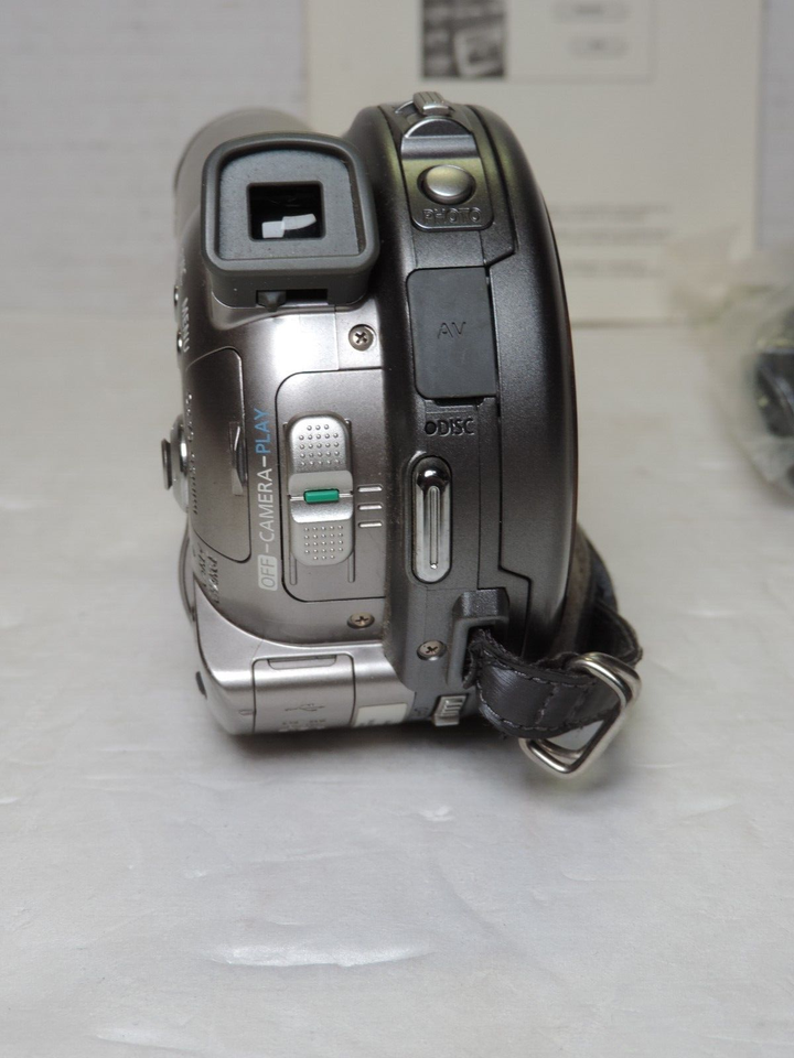 Canon mini DVD Camcorder NTSC DC 20 A Video Transfer Recorder - TESTED ...