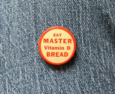 1940's Eat Master Bread With Vitamin D 7/8" Cello Advertising | eBay