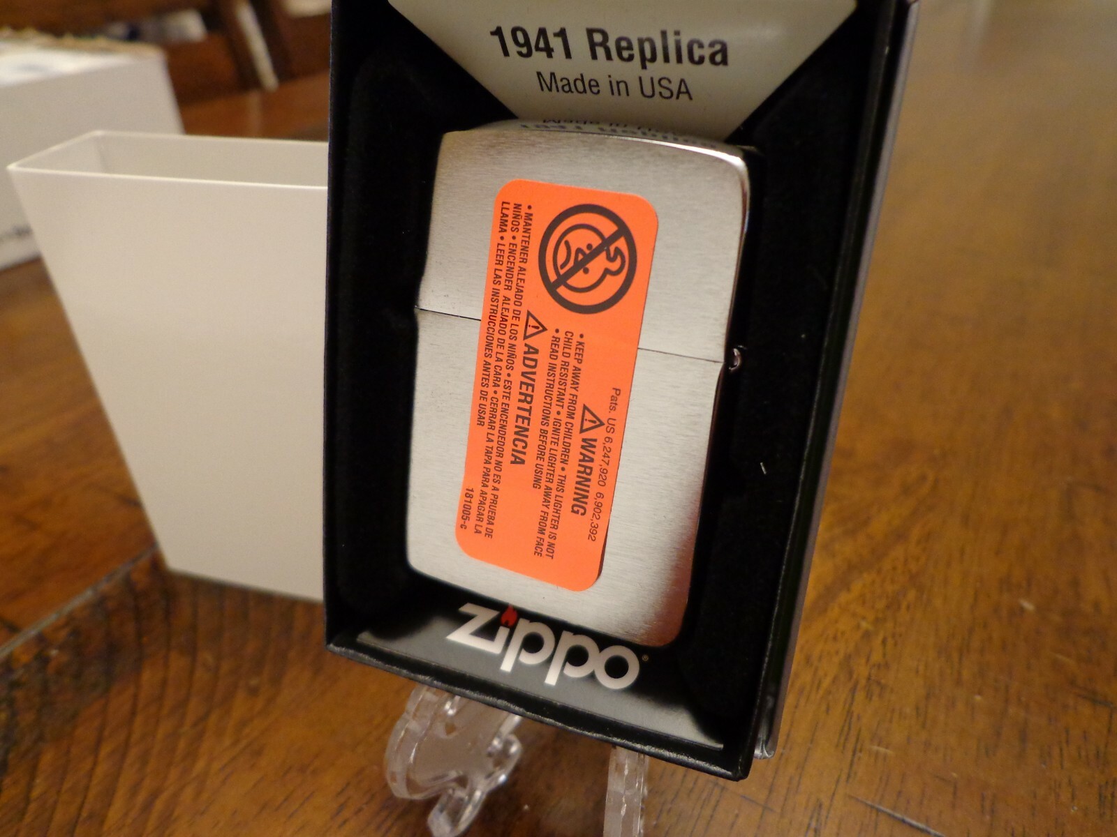 SEXY PINUP GIRL TRAVELING BY TRAIN 1941 REPLICA MODEL ZIPPO LIGHTER ...