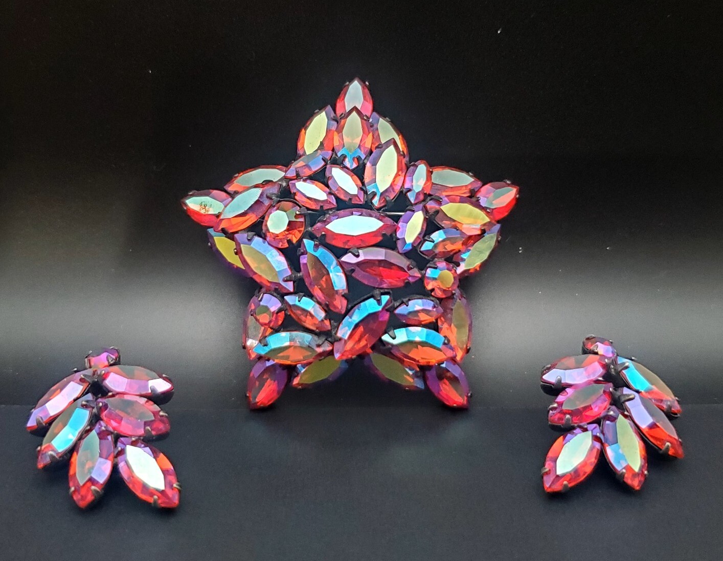 LARGE Vintage RED AURORA BOREALIS Regency Star Brooch… - Gem