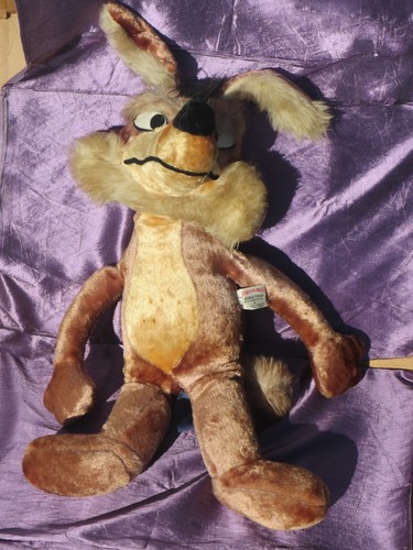 Warner Bros Wyle E Coyote Plush 1971 30" | eBay