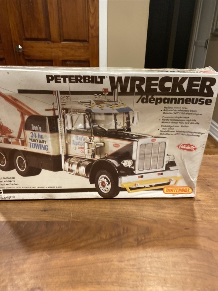 Peterbilt Wrecker Tow Truck Vintage AMT Matchbox 1:25 Sealed, Unbuilt ...