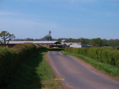 Photo 12x8 Approaching Low Park Farm Snape Looking west along Salmon ...