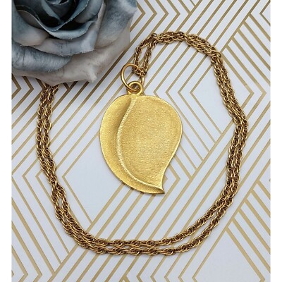 Large Brushed Gold Tone Leaf Pendant on a Continuous Rope Chain Pull ...