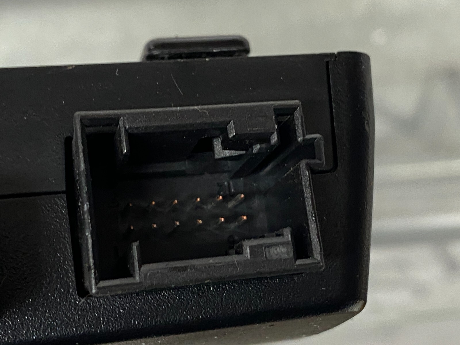 (AS) MERCEDES BENZ W204 SAT NAV MAP PILOT MODULE CRADLE DOCK BECKER ...