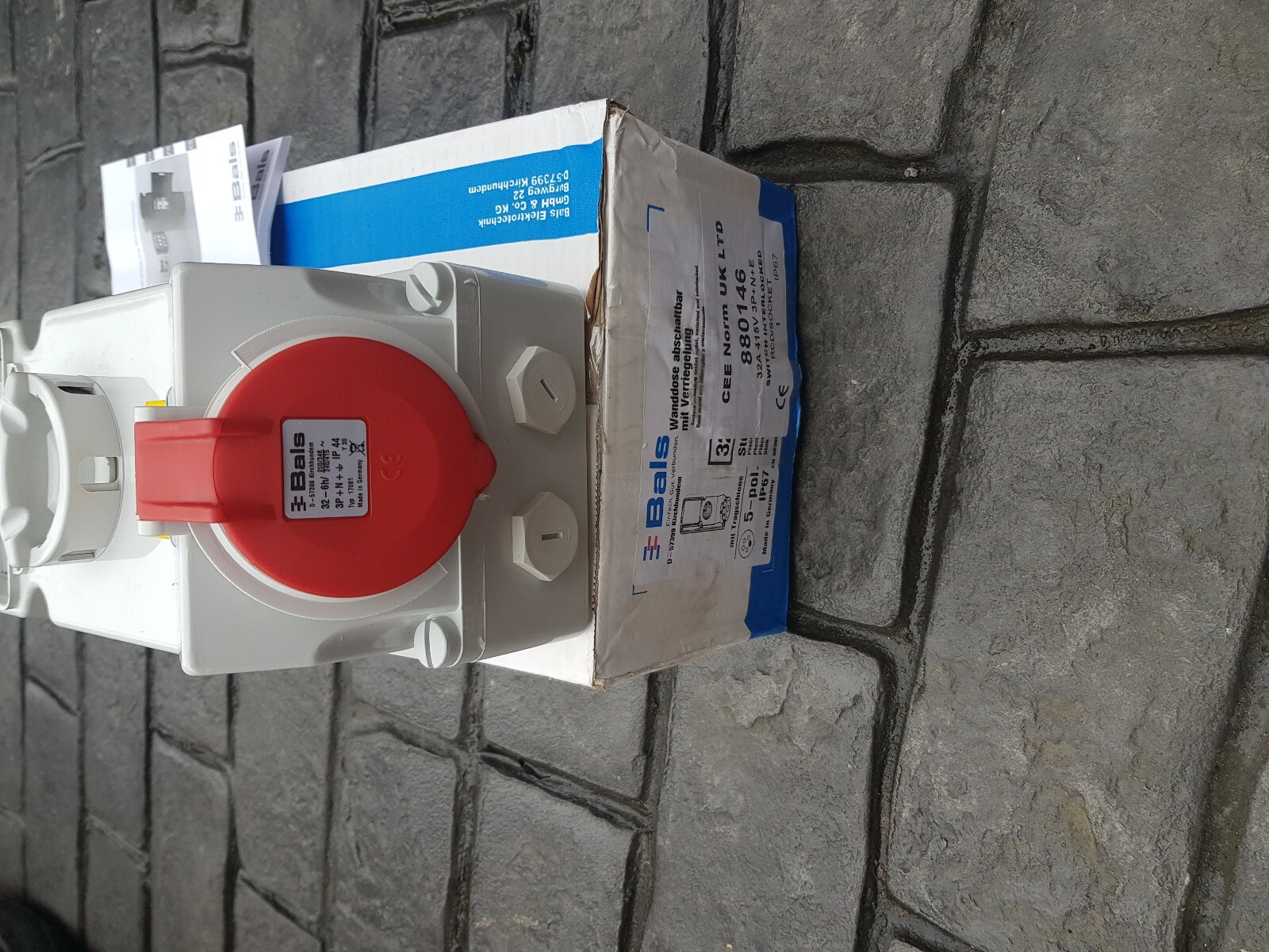 CEE-NORM, BALS 32A 400v RCD Protected External Socket Outlet with ...