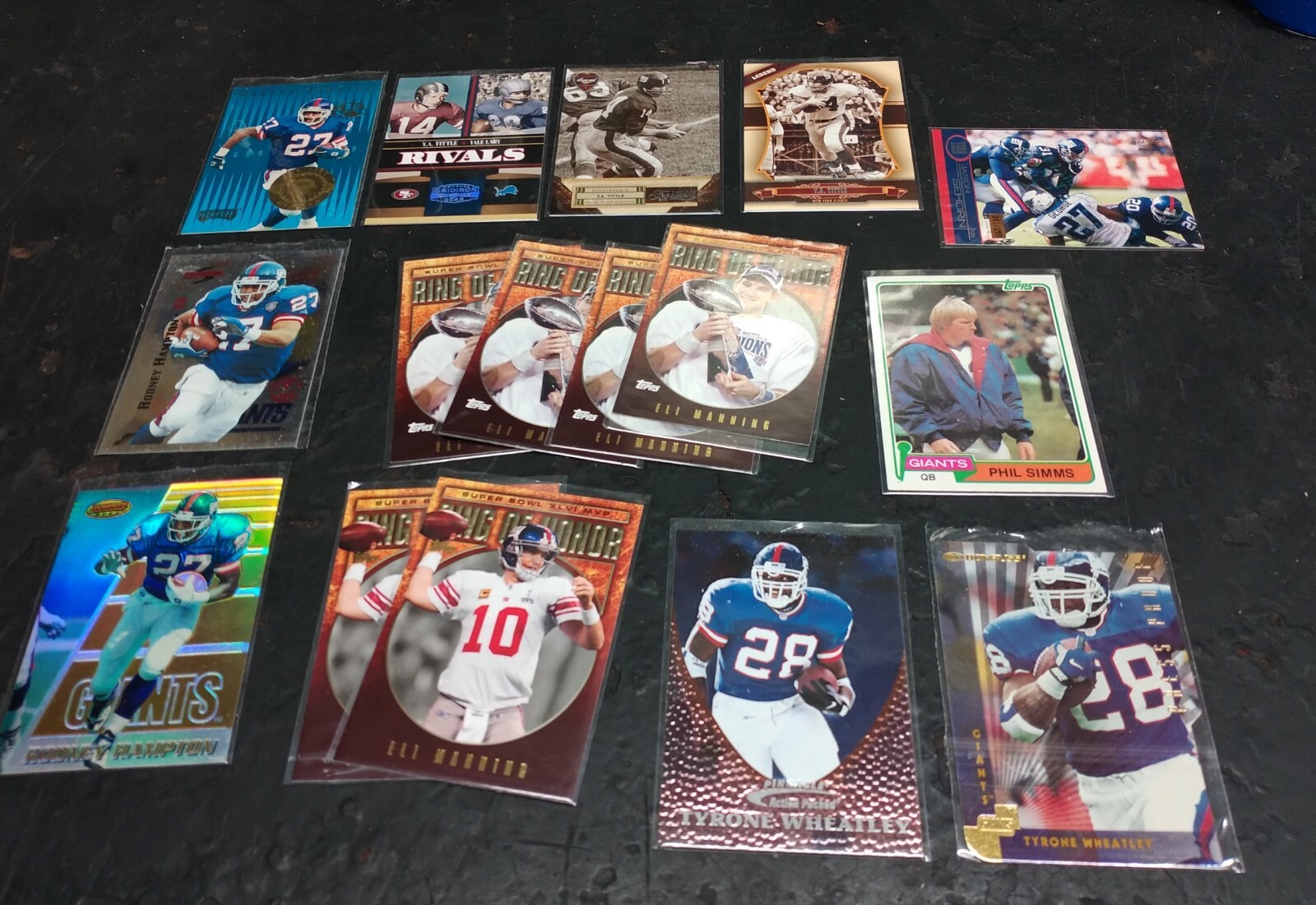 (16) New York Giants NFL Football INSERT Cards Eli Manning Y.A. Tittle ...