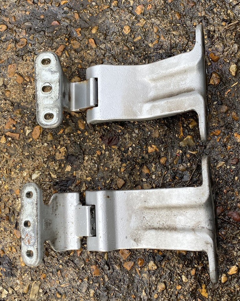 Ford Transit Custom Rear Door Hinges | eBay UK