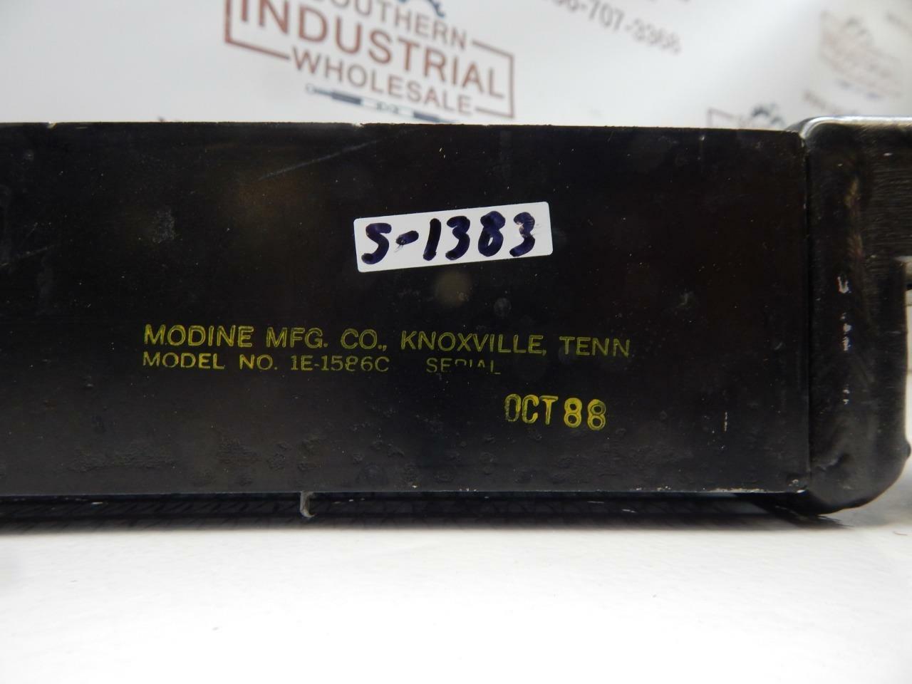 NEW!! Modine Mfg Co. 1E-1526C 16-¾” x 3-⅝” x 3” Radiator 1-½” Opening ...