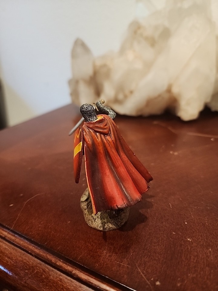 First Legion CRU071 Crusader Knight With Cloak With Sergines Family ...