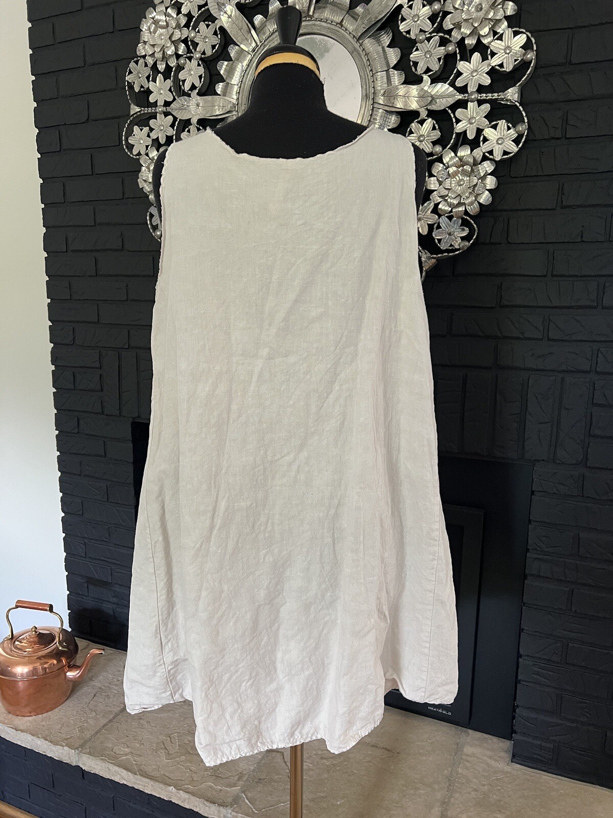 Rare Magnolia Pearl 100% Cotton Frida Kahlo Sleeveles… - Gem