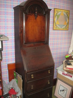 1800-1899 - Drop Leaf Secretary Desk