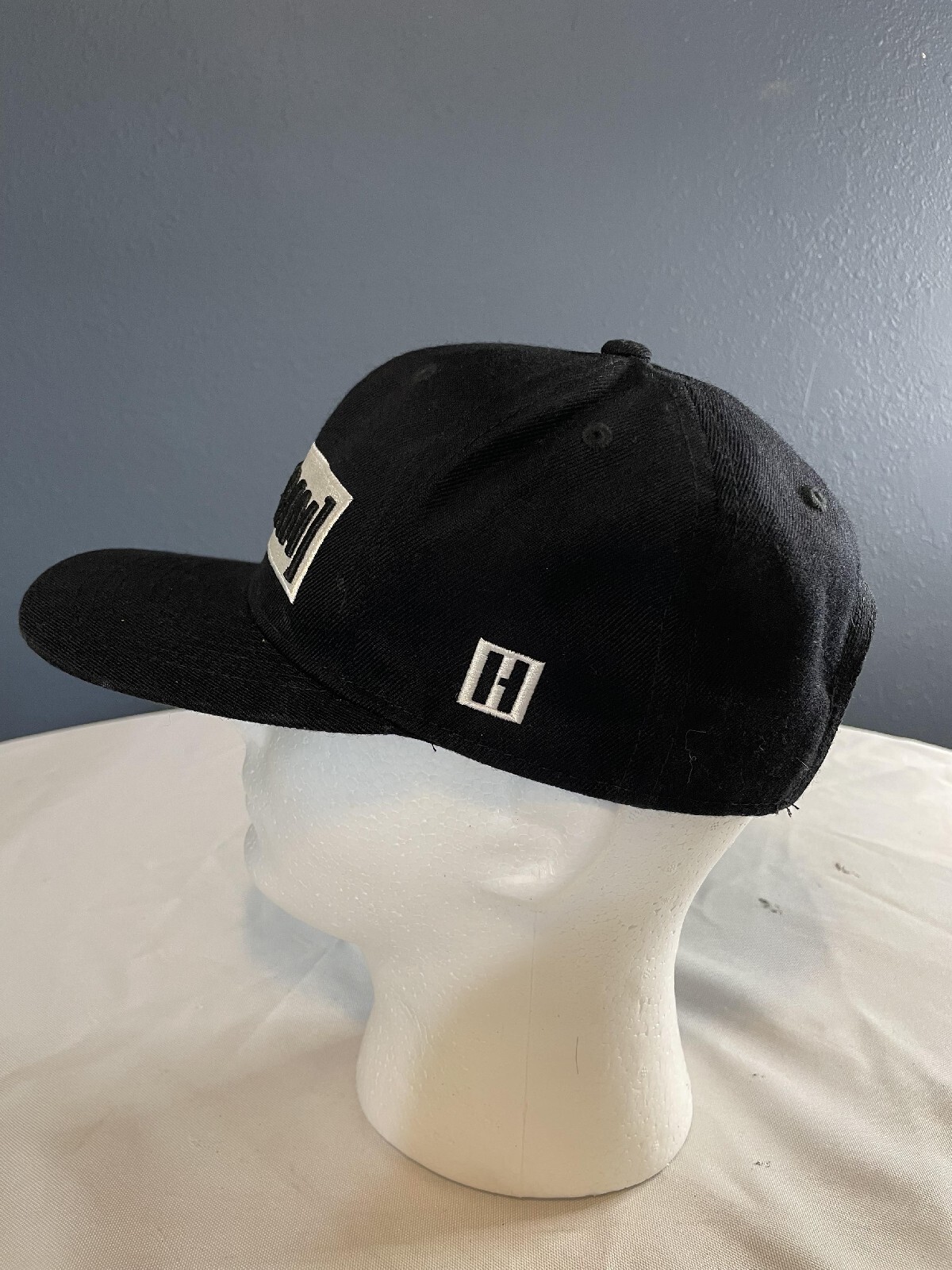 Official [HOONIGAN] Cap '3D Censor Bar Black' - Ken B… - Gem
