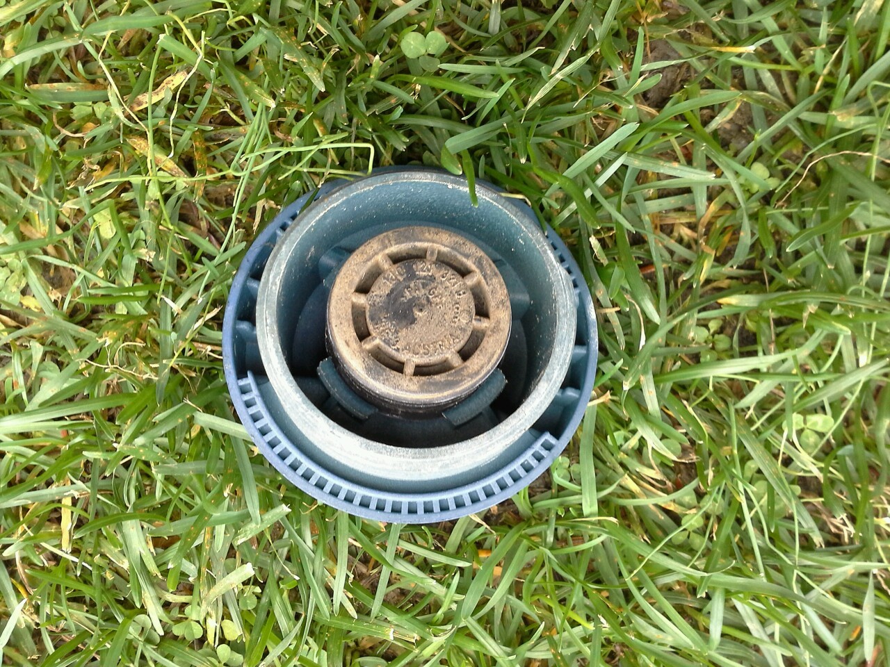 2001-2005 VOLKSWAGEN PASSAT RADIATOR OVER FLOW BOTTLE CAP OEM | eBay