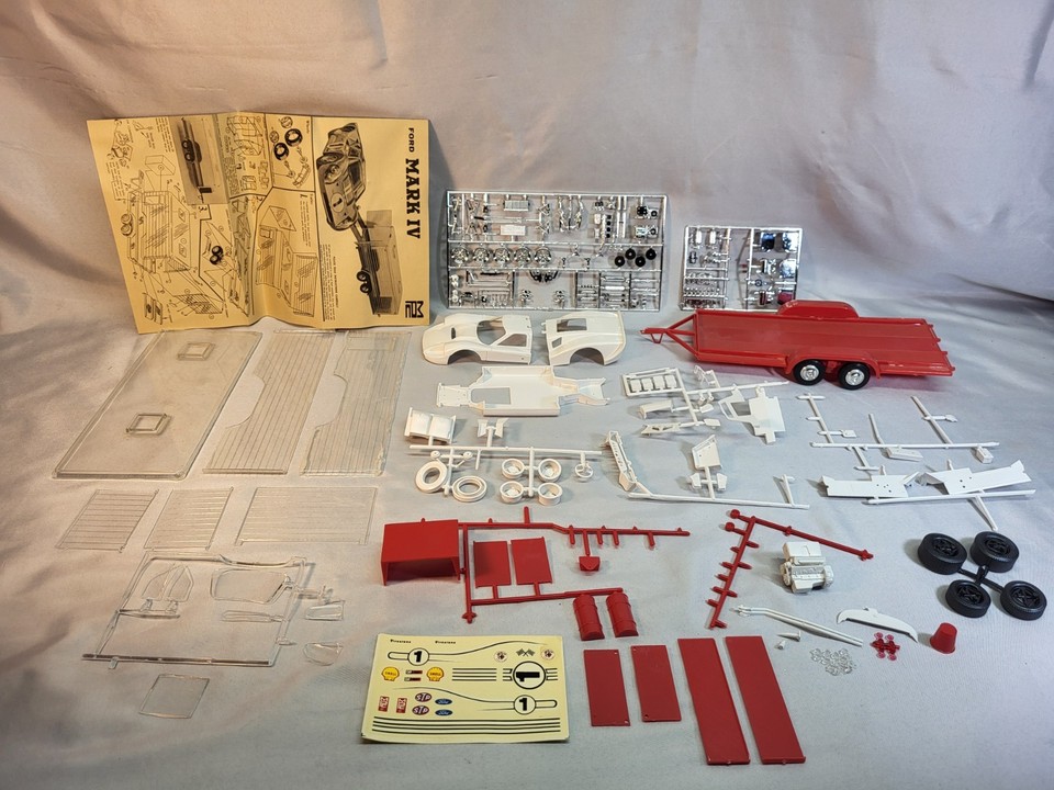 Vintage MPC Ford MARK IV & Trailer Van 1/25 Model Kit Open box/partial ...