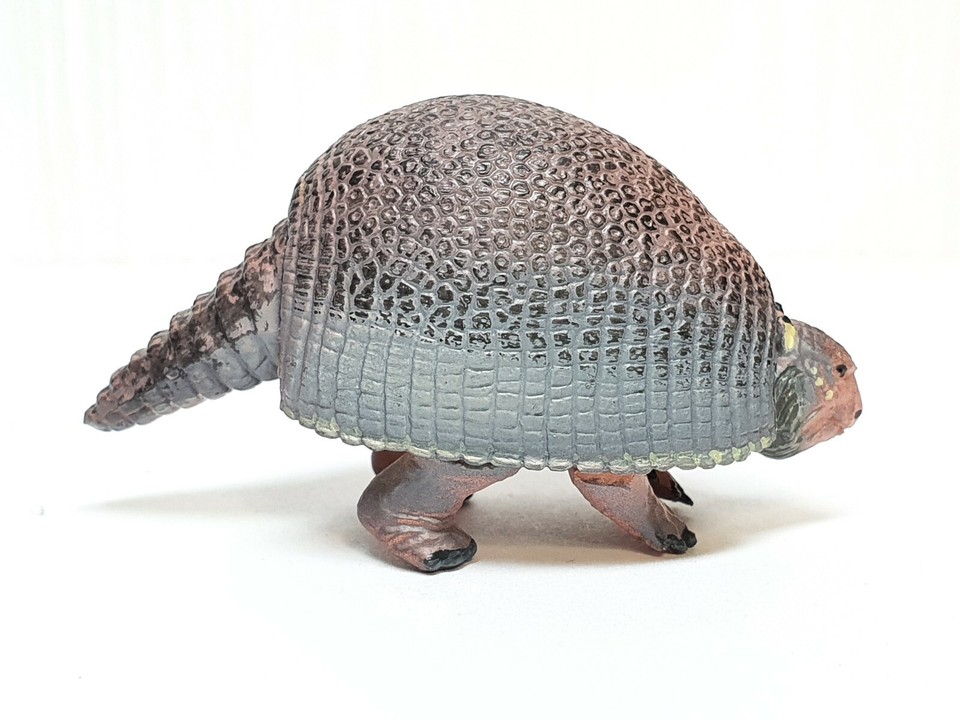 Kaiyodo UHA Dinotales 3 GLYPTODON armadillo Dinosaur Figure | eBay