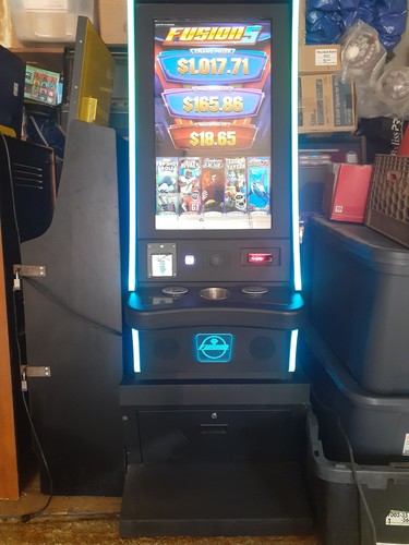 Casino Slot Machine Fusion 5 model | eBay