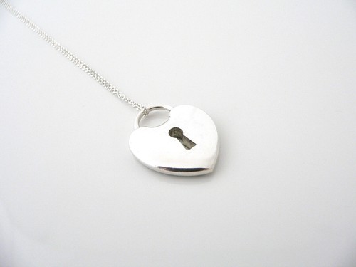 Tiffany & Co Silver Heart Key Hole Necklace Pendant 18 Inch Chain Gift ...