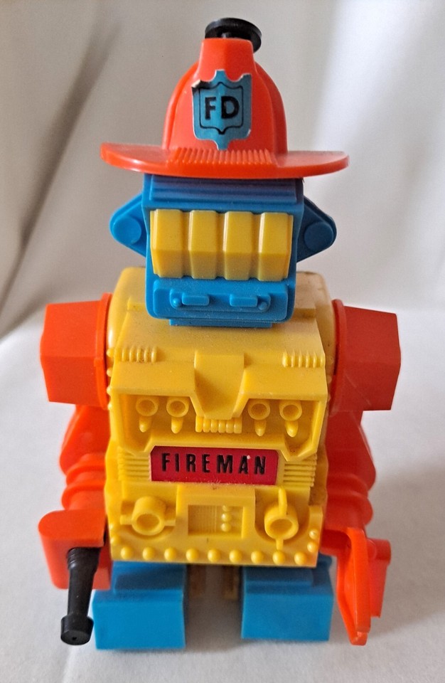 TOPPER TOYS DING A LING LINGS SET SPY FIREMAN BOXER 1970 | eBay