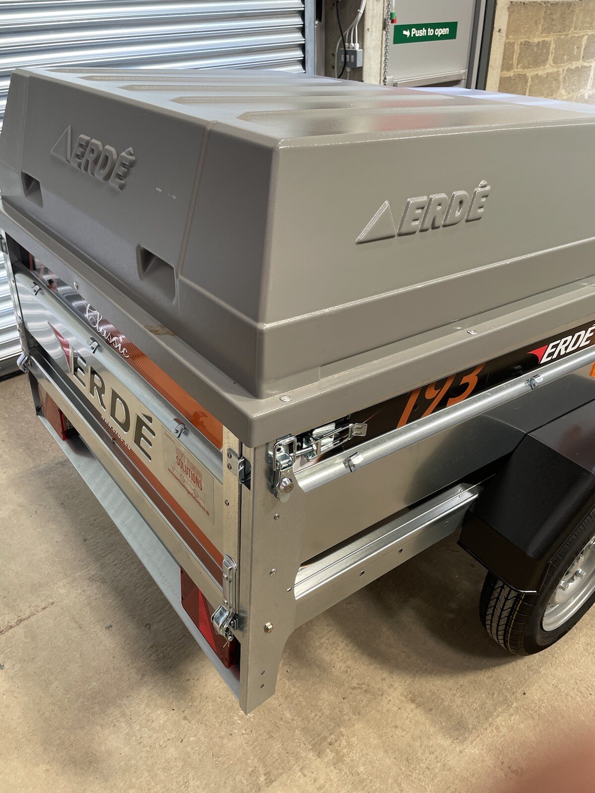 NEW ASSEMBLED Erde 193 Box Car Camping Trailer With Lockable ABS Hard ...