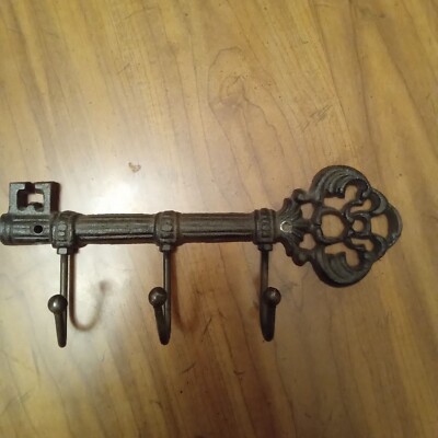 Bronze Heavy Key Holder Vintage Key | eBay