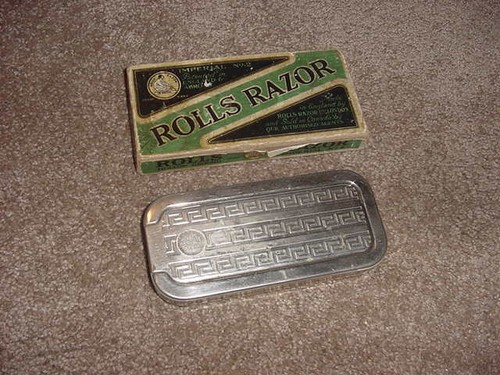 VINTAGE LOT OF 2 ROLLS RAZORS 1 WITH BOX LONDON ENGLAND 30s 40s SHAVING ...