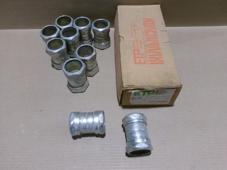NEW BOX OF 10 ETP 2245 1-1/2" EMT STEEL BODY COMPRESSION COUPLINGS RAIN ...