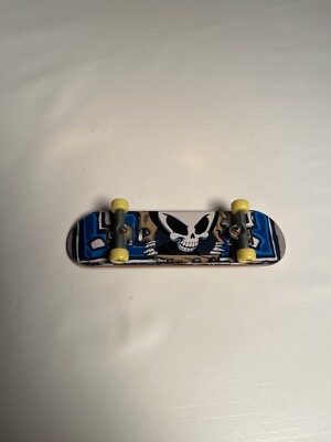 Vntg Tech Deck Skeleton Jake Ilardi Blind Skateboard Finger Toy HTF ...