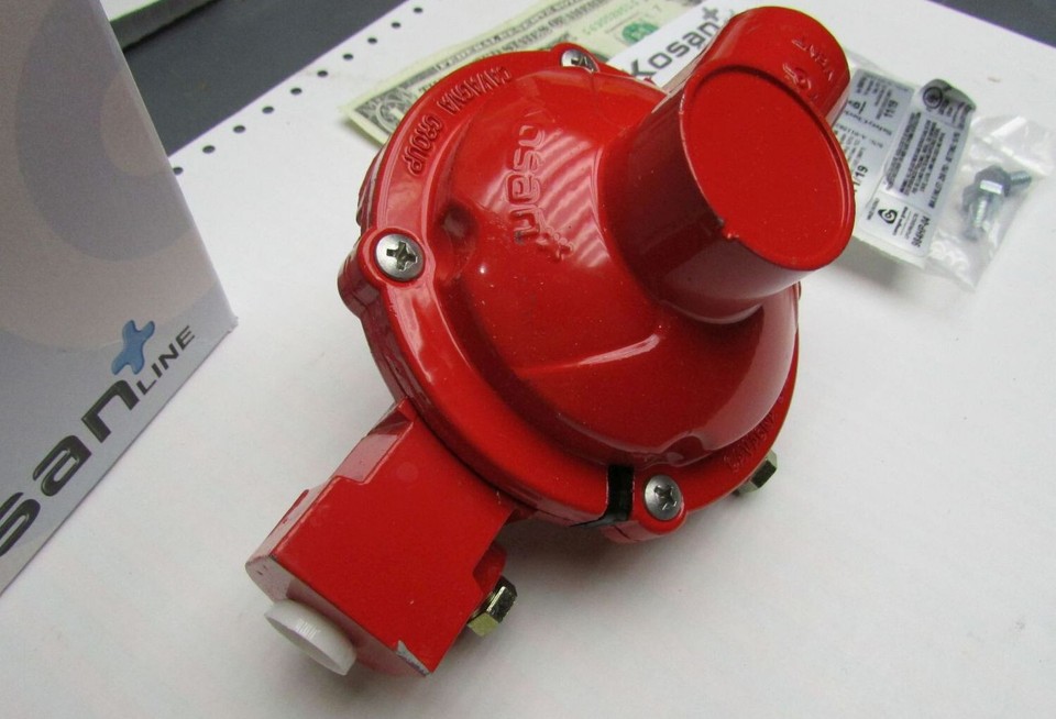 High Pressure LP Gas 1st Stage Propane Regulator 10 PSI 1/4" x 1/2" NPT ...