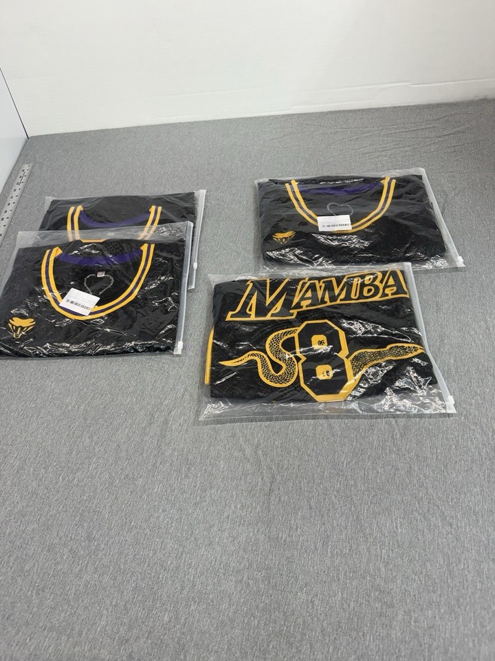 MAMBA #24 Kobe Bryant Snake Skin Look Stitched Jersey. XXL. NWT. Lakers ...
