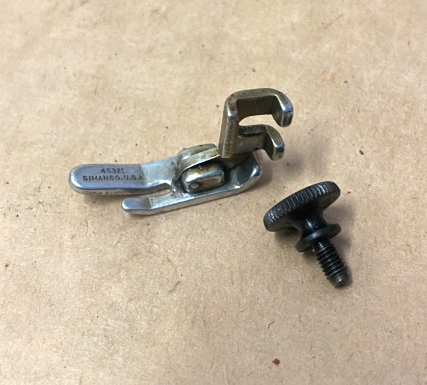 Vintage Original SINGER 221 Featherweight Presser Foot | eBay