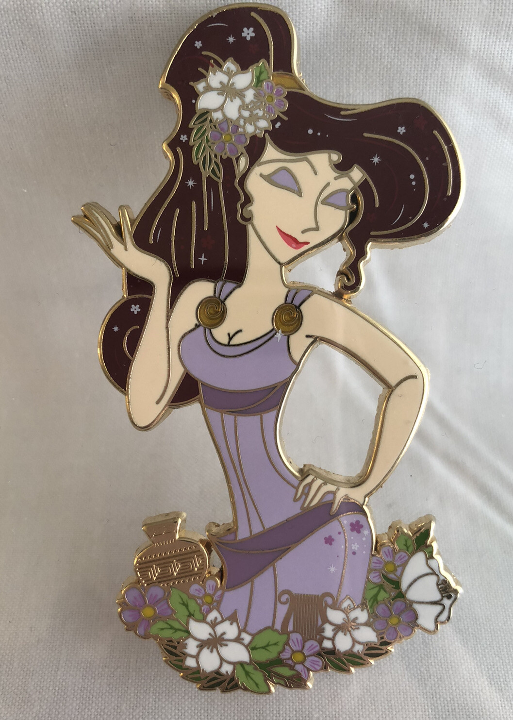 Meg and Herc Fantasy Enamel Pin www.ugel01ep.gob.pe