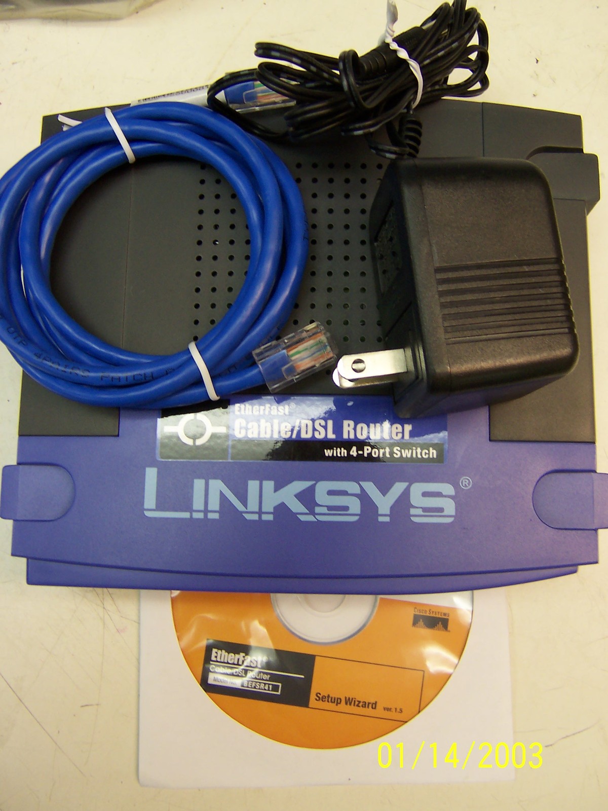 Linksys EtherFast BEFSR41-RM 100 Mbps 4-Port 10/100 Wired Router + 2 ...