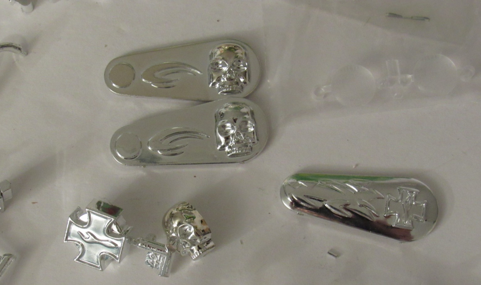 REVELL 1:12 "Bone Daddy"Custom Chopper Plastic Model Kit #85-7317 ...