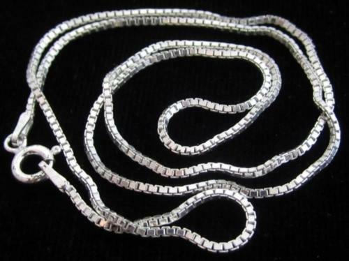 Bright & Shiny Sterling Silver Box Link Chain Necklace*18 Bright & Shiny Sterling Silver Box Link Chain Necklace*18