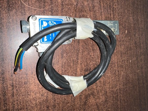 NEW 1655133 FLOW CONTROL MICRO SWITCH DROPSA B90 | eBay