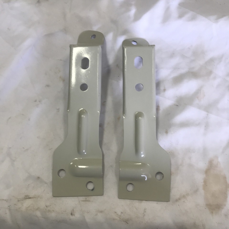 NEW FORD MASSEY FERGUSON TRACTOR FENDER LIGHT BRACKET SET 8N 9N 2N TO20 ...