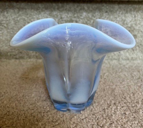 Duncan Miller Canterbury Blue Opalescent Glass Ruffled Vase 4” | eBay