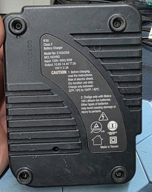 Matco Tools Infinium MCL1620LB Lithium-Ion 16V 2.0Ah Battery With ...