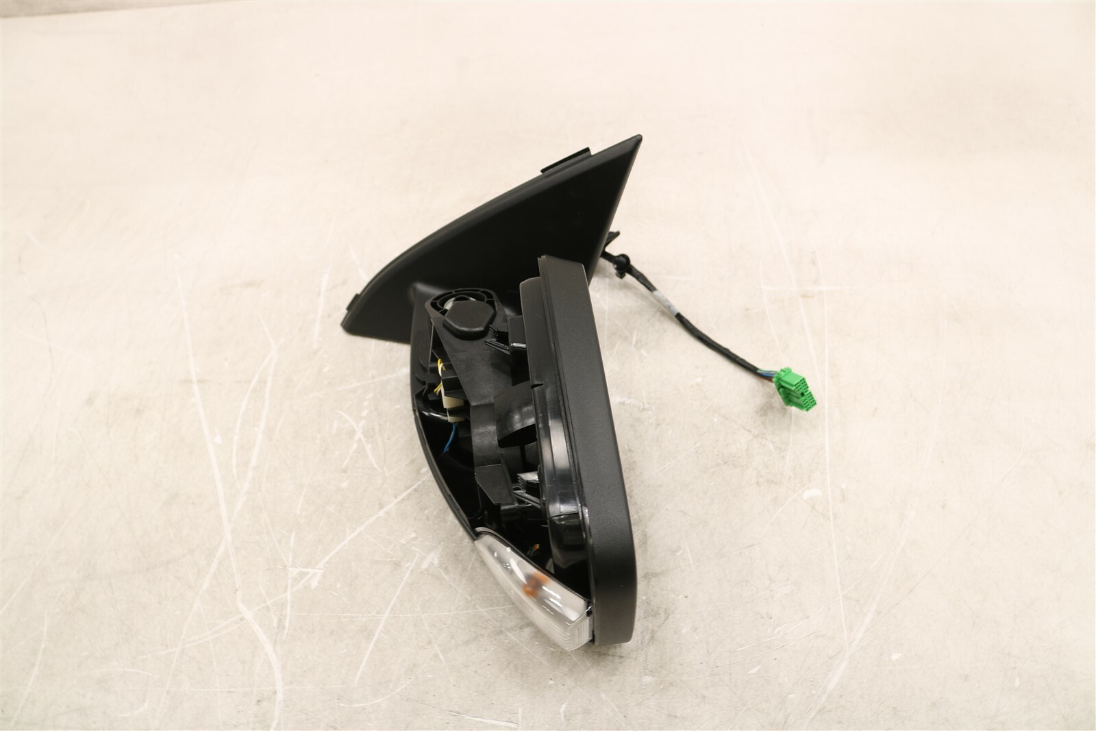 Genuine+Volvo+Xc60+Electric+Folding+Drivers+Door+Mirror+Shell+OE+OEM+ ...